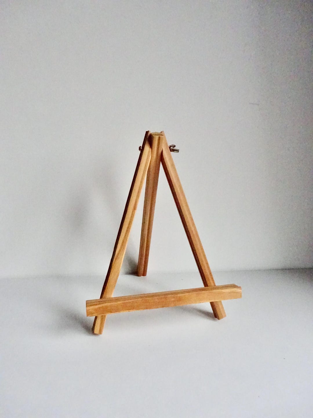 Wooden Easel Stand for Pictures Paintings Photos Books Magazines ...