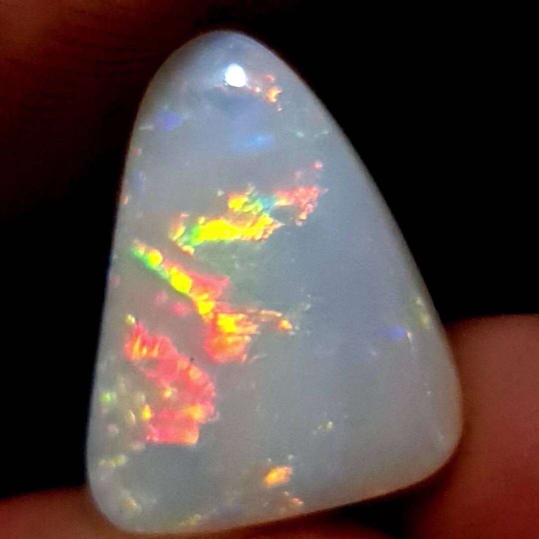 The Pride of Australia Our Famous Australian White Opal 17mm X Mm. 6 ...