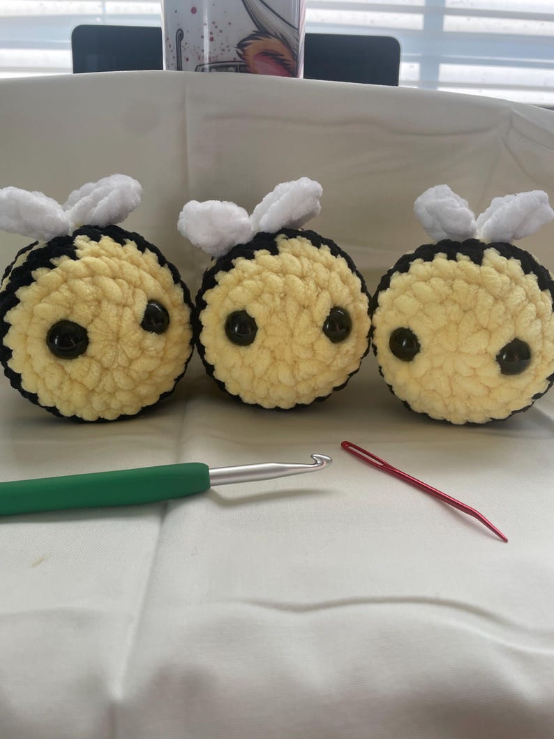 Busy Bee Crochet Pattern, No Sew Crochet Pattern, Amigurumi Pattern ...