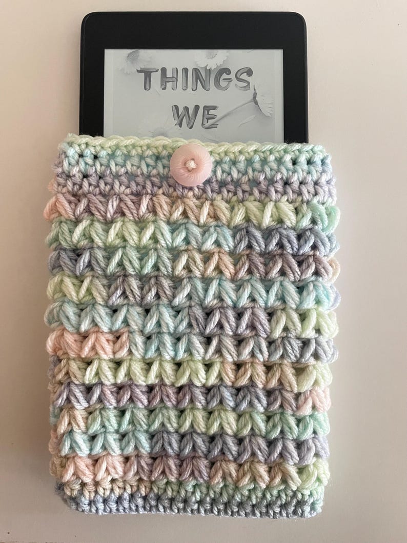 Crochet Kindle Sleeve, Crochet E-reader Cover, Handmade Kindle Sleeve - Etsy