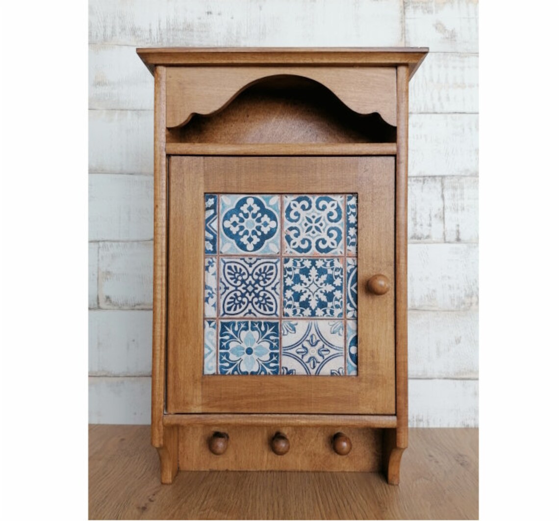 Wooden Key Box Wall Key Cabinet Key Holder Box Key Storage - Etsy UK