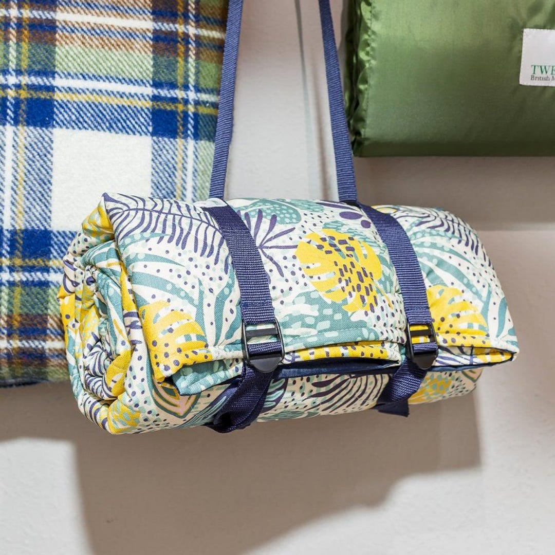 Padded Picnic Blanket Waterproof, Cotton Outdoor Rug, Beach Mat, Travel ...