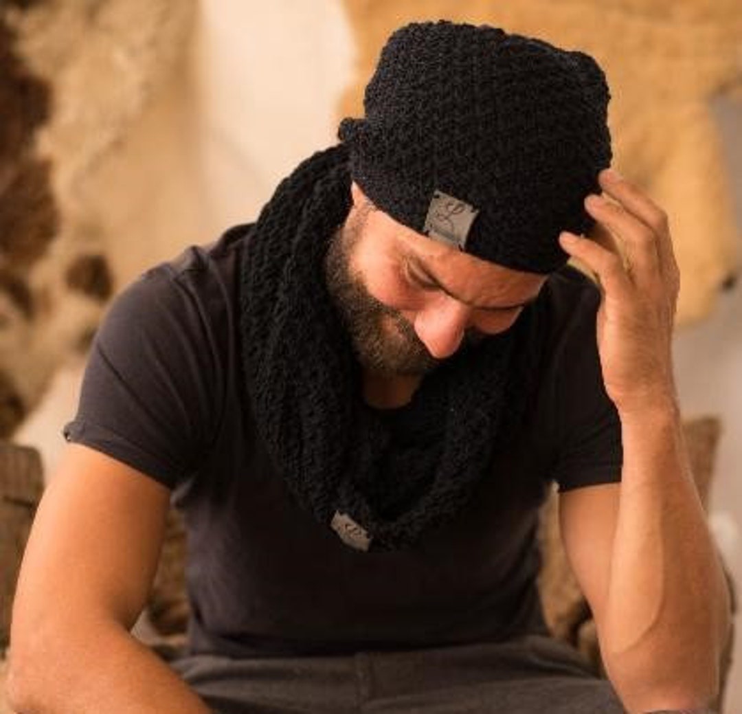 Elegant Loop munich Black Size L Hand Knitted - Etsy