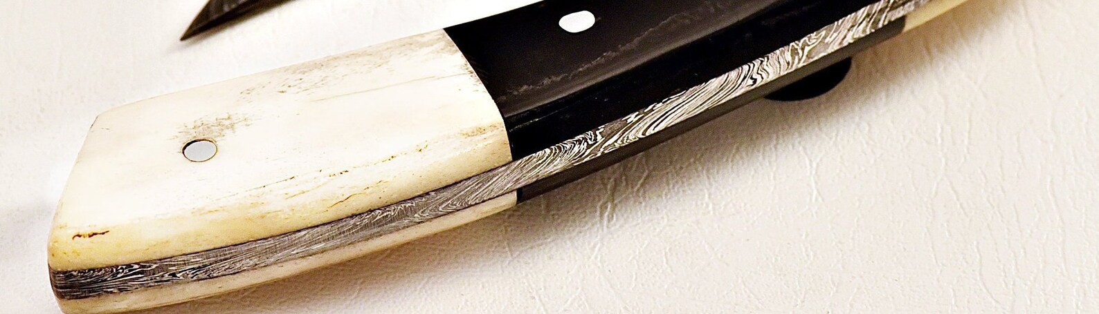 Handmade Damascus Steel Ulu Knife With Bone and Buffalo Horn - Etsy