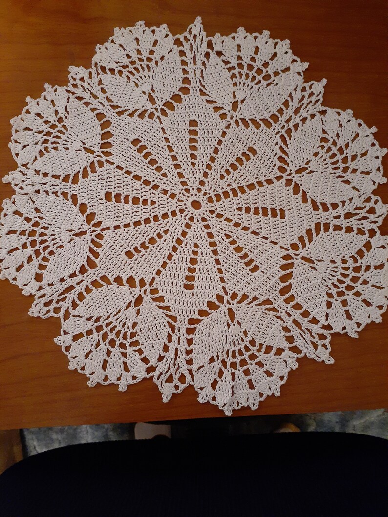 14" White Color Hand Crocheted Doily in Tulip Pattern. Beautiful - Etsy