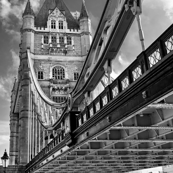 London Tower Bridge - Etsy