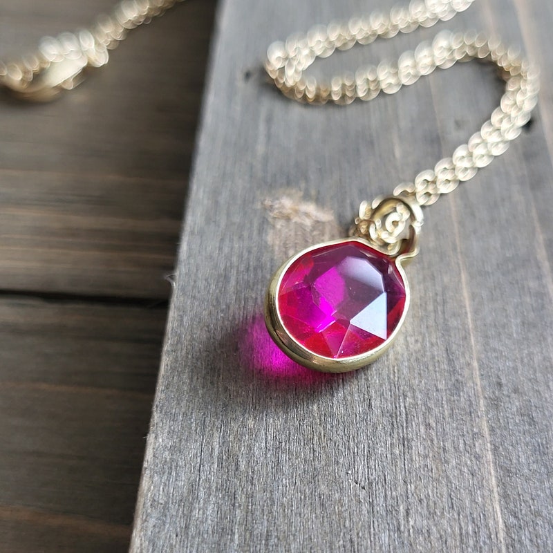 Magenta Necklace - Etsy