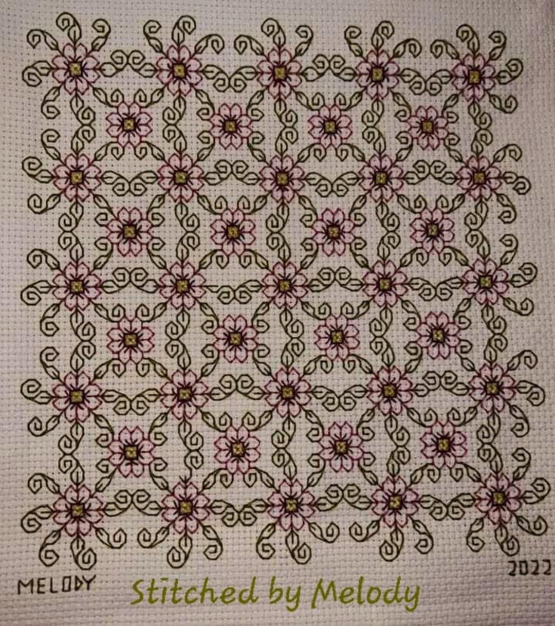 Antique Swirly Daisies Blackwork Chart - Etsy