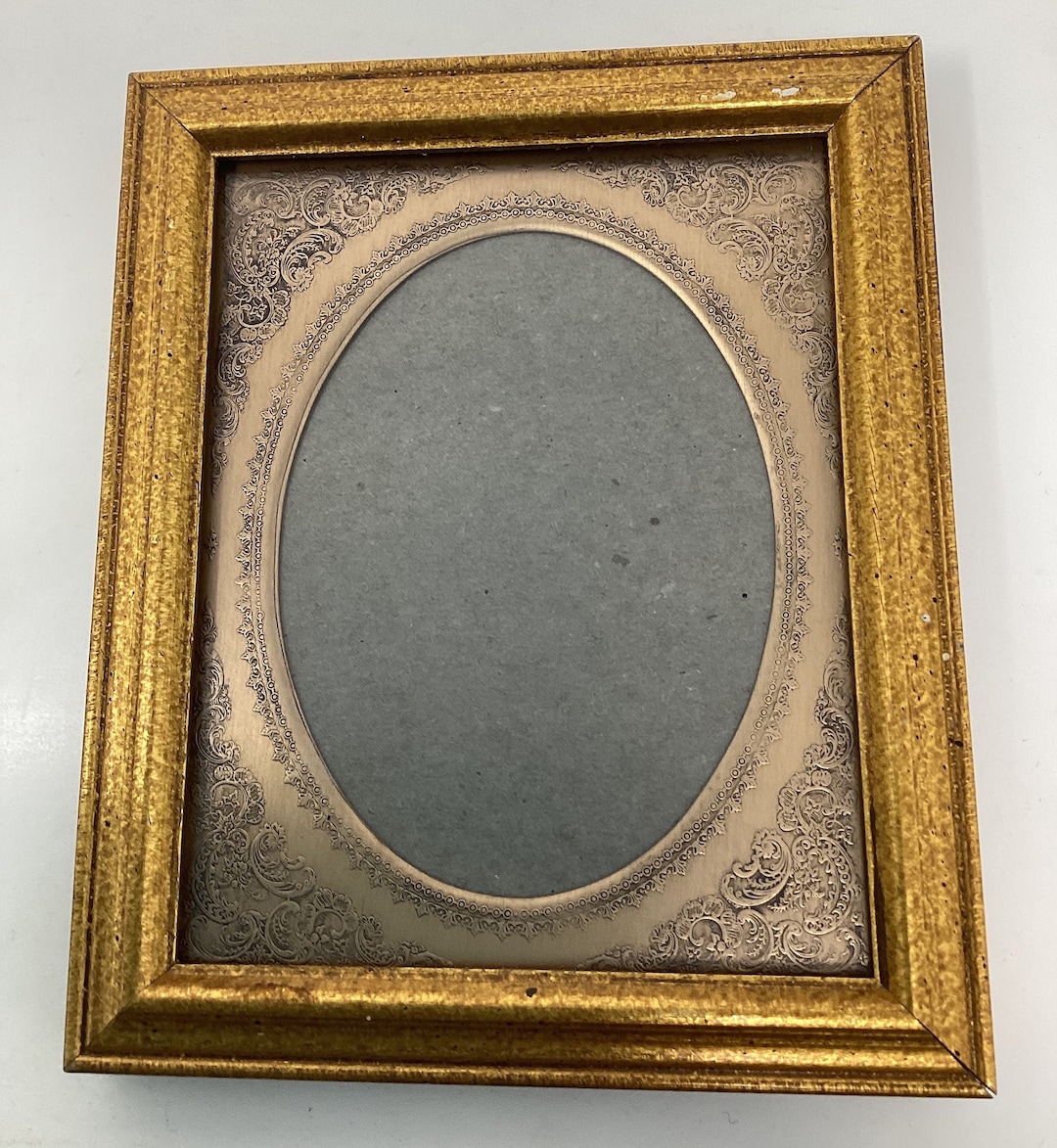 Vintage Gold 3x5 Picture Frame With Oval Embossed Mat - Etsy