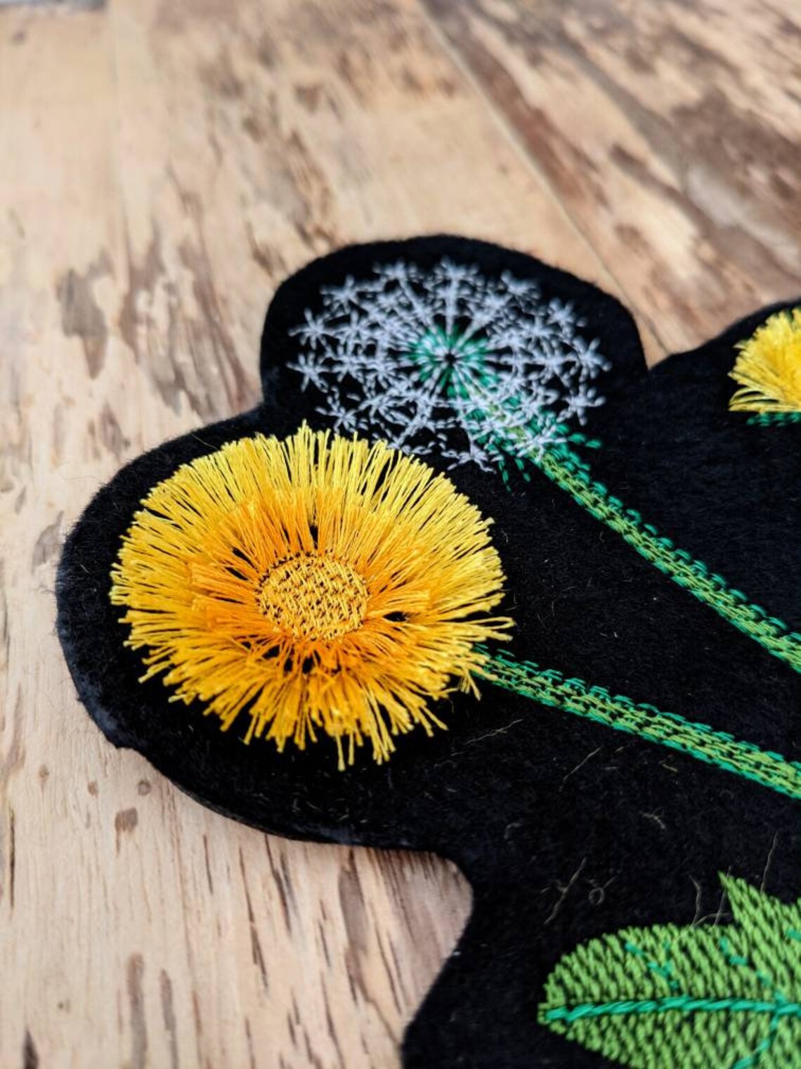 Embroidered Dandelion Applique Patch With Fringe: Nature-inspired Decor ...