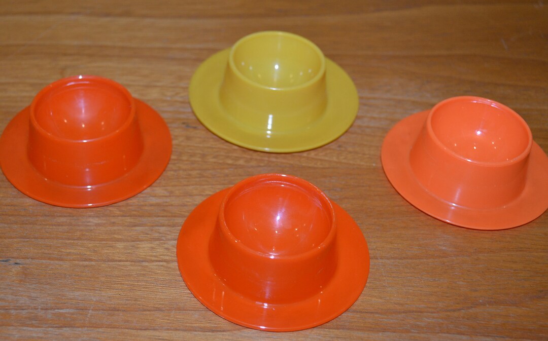 4x Vintage Egg Cups 70s Plastic Colorful Retro Mid Century Shabby Chic ...