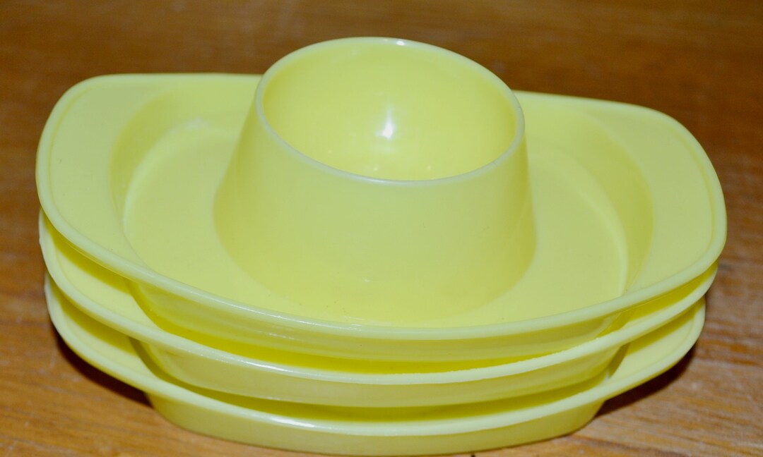 Beautiful Vintage Egg Cups 70s Egg Cups Plastic Yellow Retro Mid ...