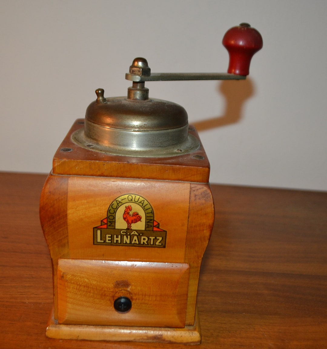 Molinillo de café vintage de madera de Lehnarzt de los años 50, metal ...