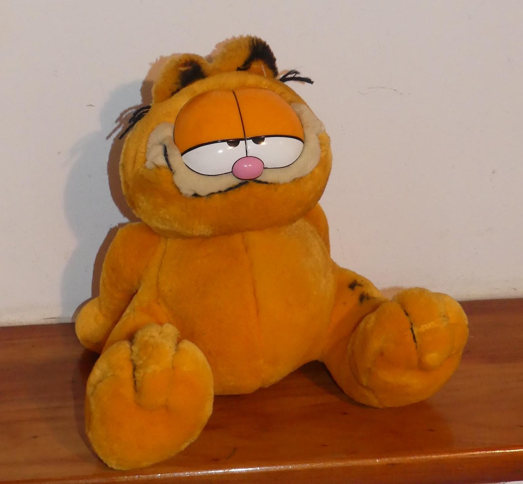 Vintage Stuffed Toy Garfield Leaning Back Sitting Orange Plush 80s ...