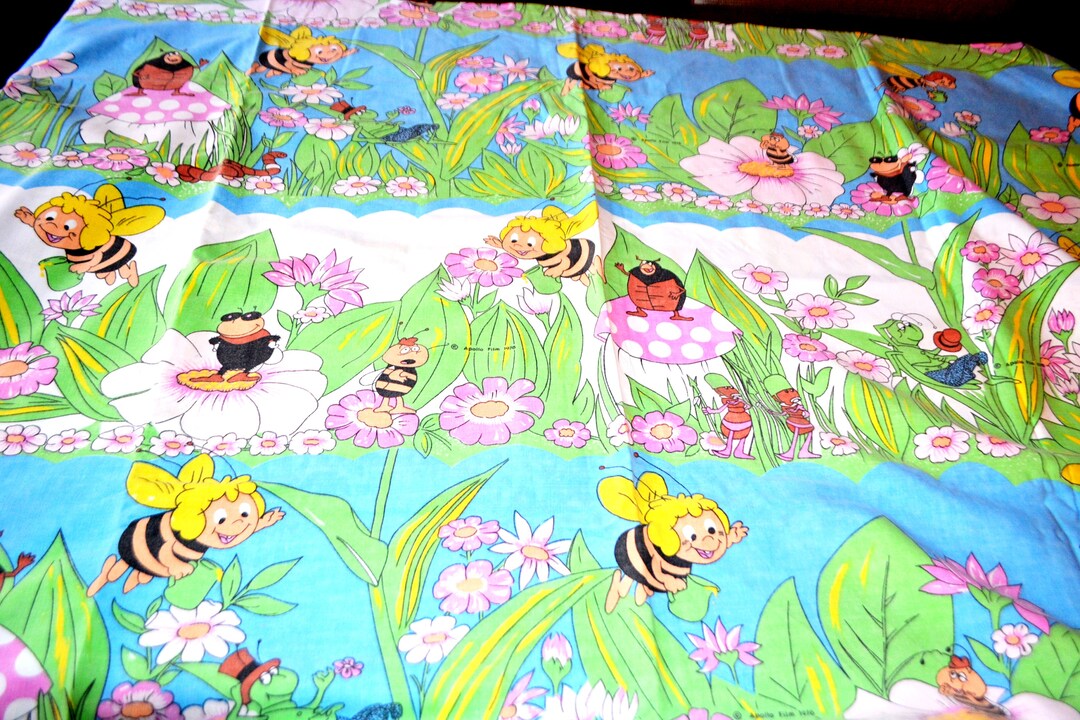 Vintage Bedding Maya the Bee 70s Sventies Apollo Film Retro Mid Century ...