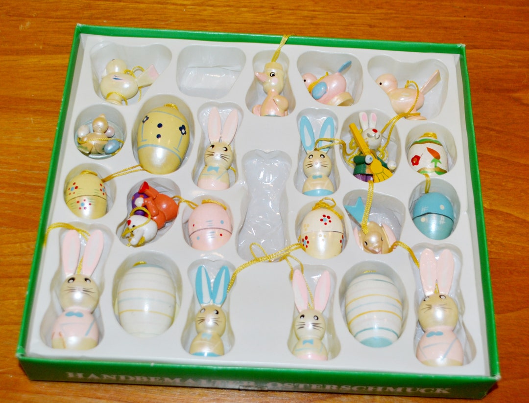 Vintage 22-piece Easter Bush Ornament Wood 70s Seventies Retro Vintage ...