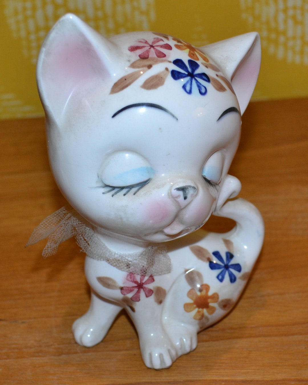 Vintage Cat Figurine White/colorful Ceramic 70s. Retro Mid - Etsy