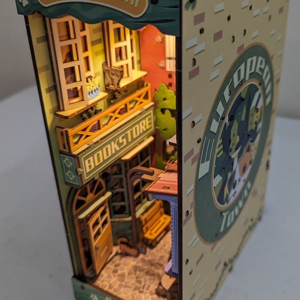 Bookshelf Alley - Etsy