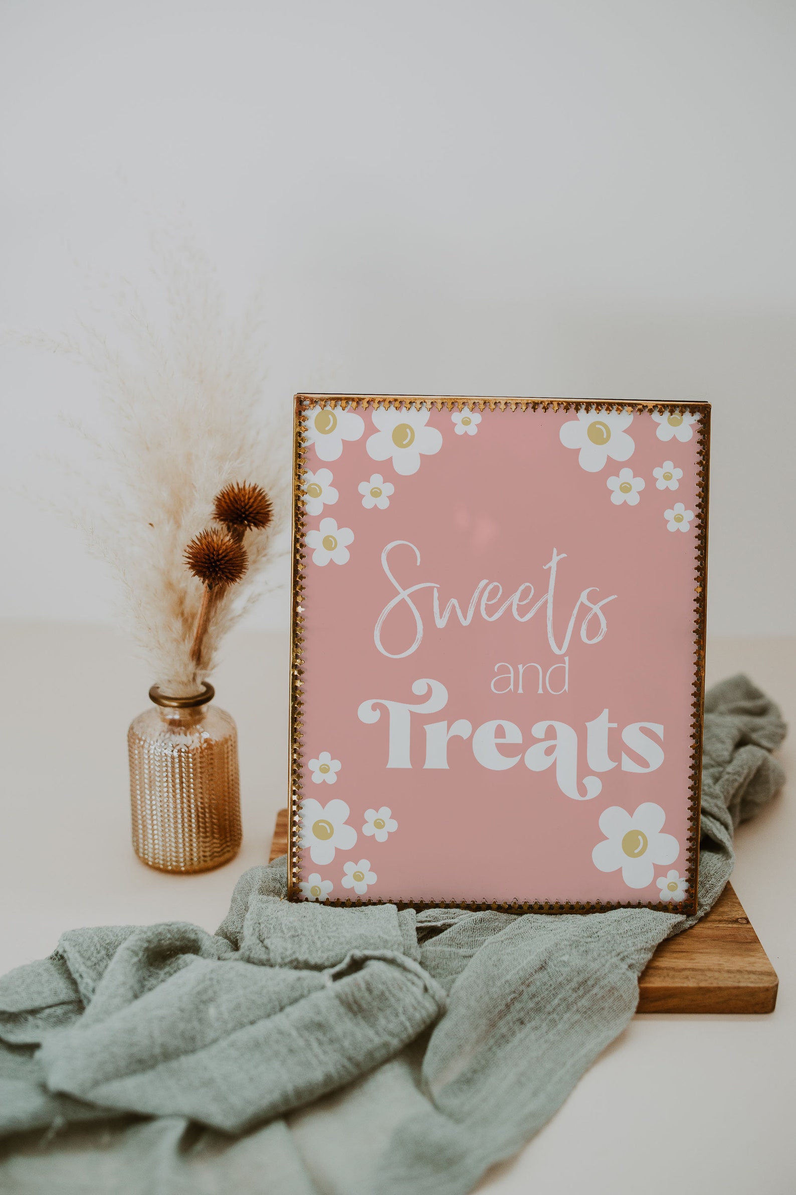 Editable Daisy Birthday Sign | Sweets & Treats Table Sign | Daisy Party ...