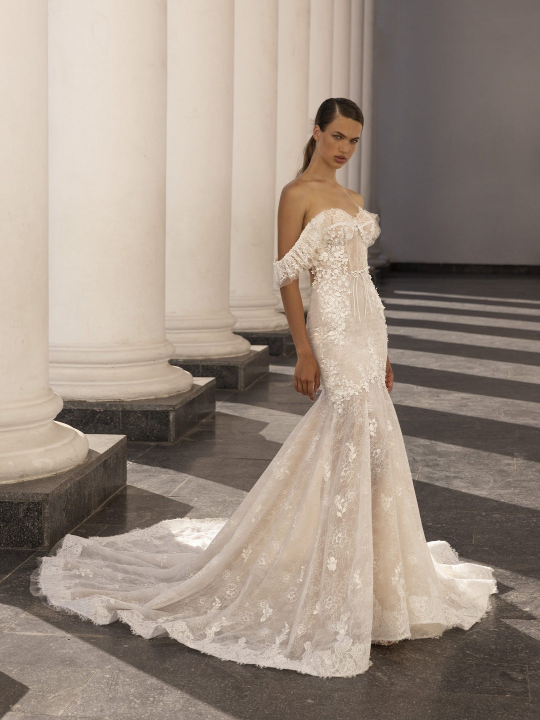 Last Minute Mermaid Corset Lace Wedding Dress , Floral Lace, Sweetheart ...