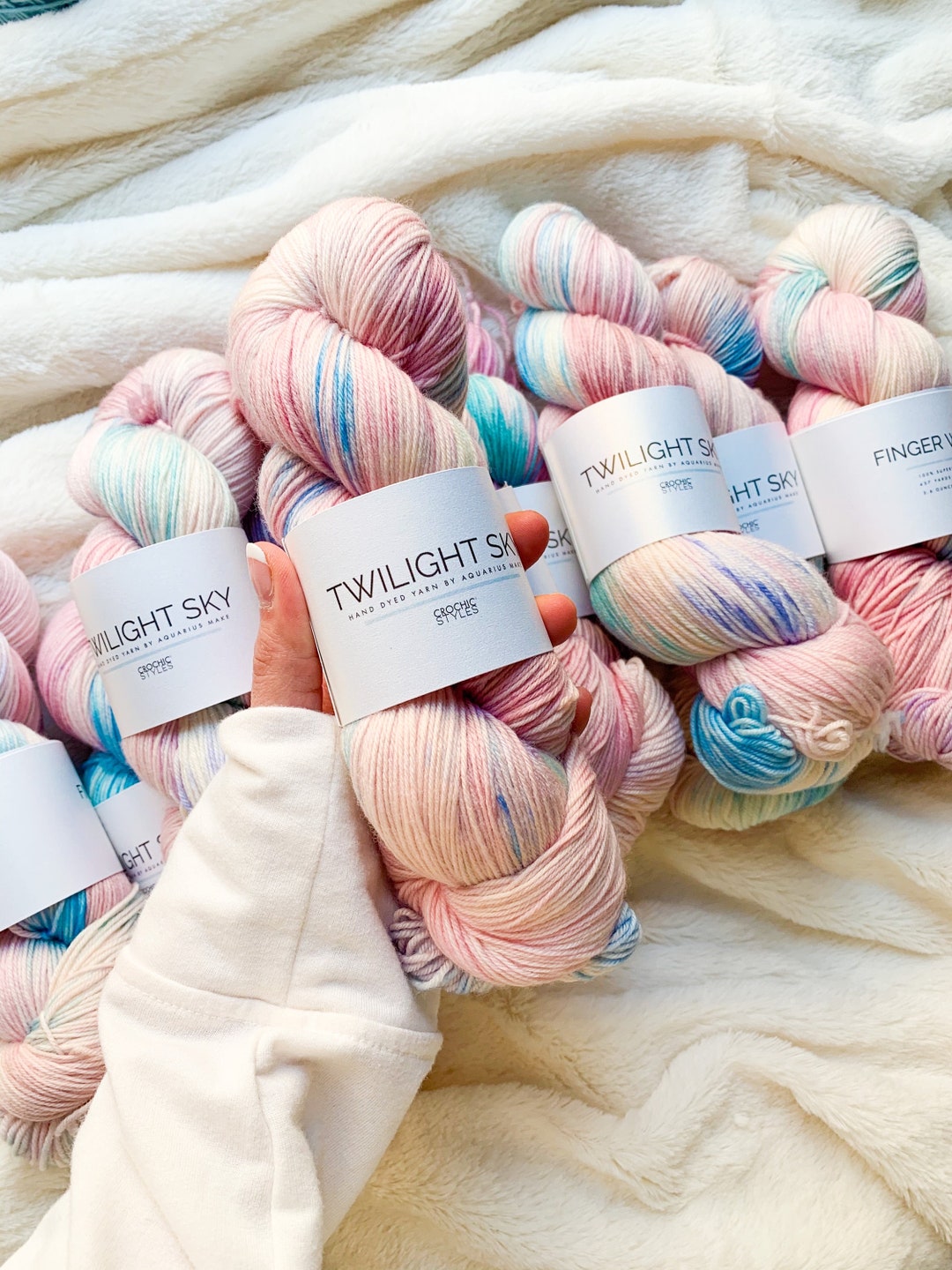 Twilight Sky | Handdyed Yarn | 100% Superwash Merino | Worsted Weight ...