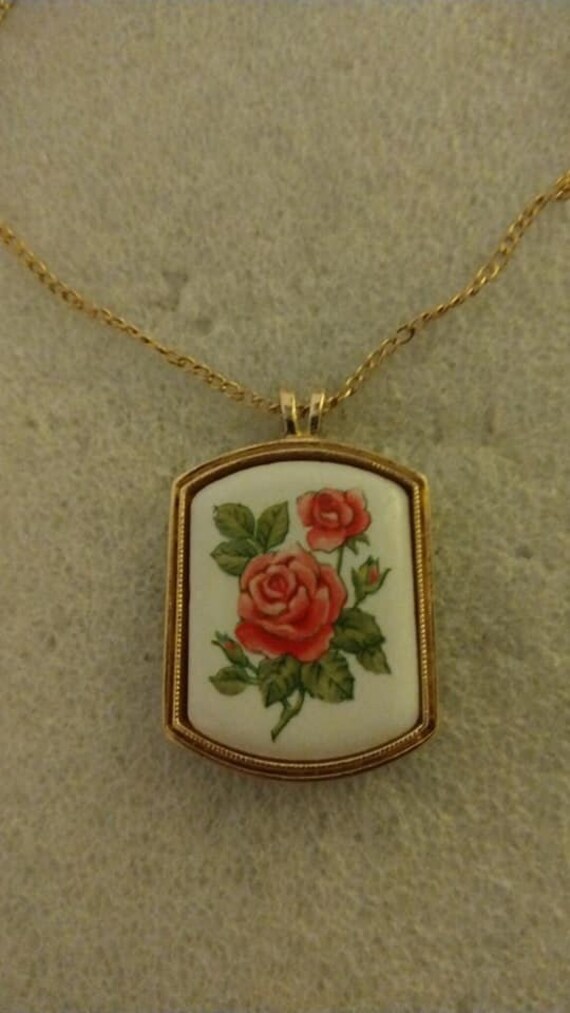vintage avon rose porcelain - Gem