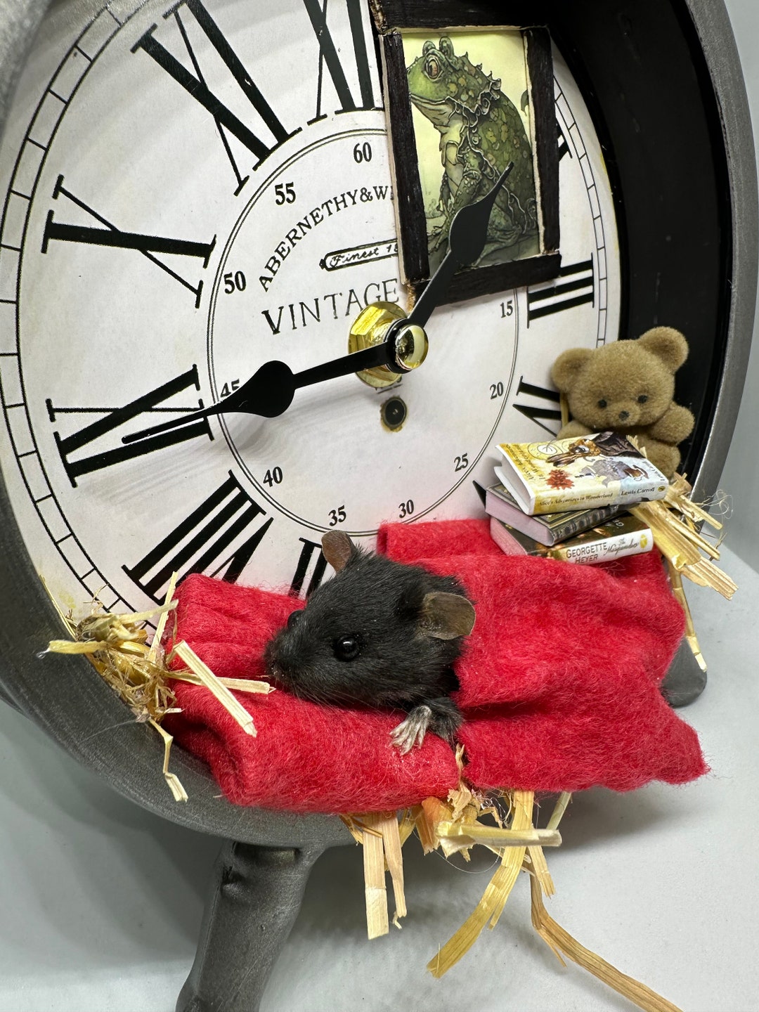 Cute Taxidermy Mouse Taxidermy Black Mouse Taxidermied Mice Cute ...