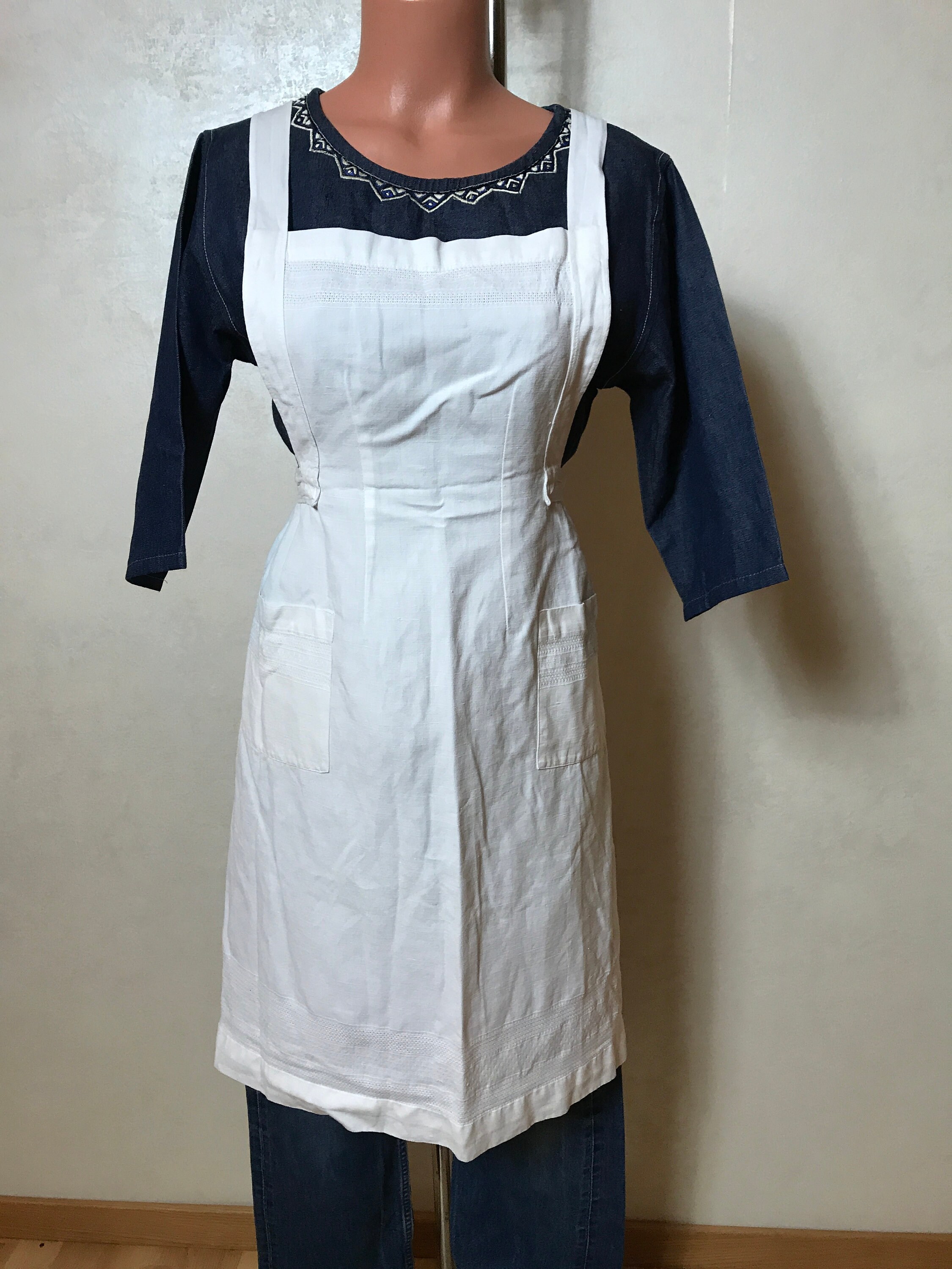 White Vintage 70s Apron Cotton Fabric Two Pockets Crossed - Etsy Canada