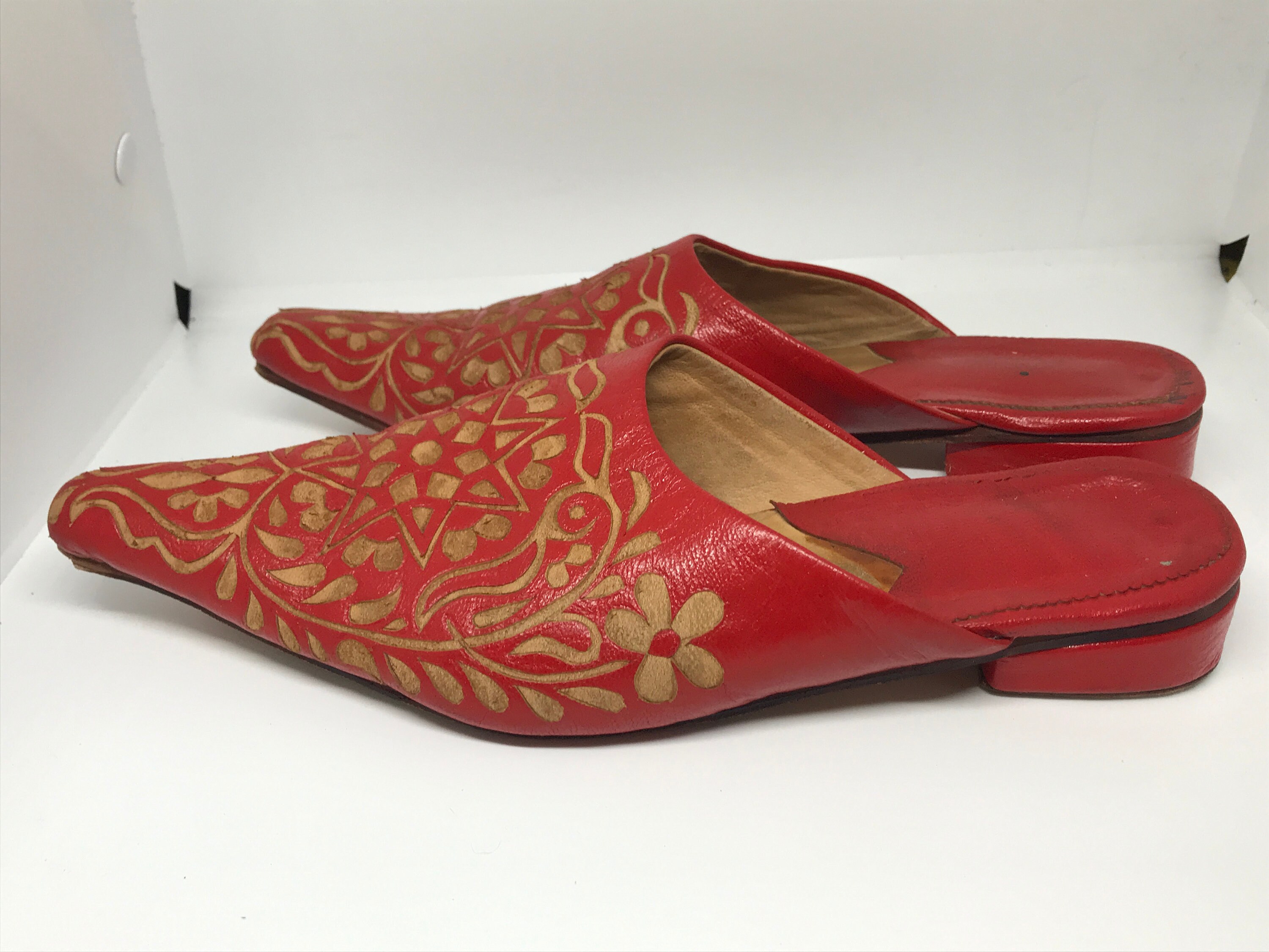 Red Vintage 80s Mules, Leather Shoes, Point Square Toe, Floral Cut Off ...