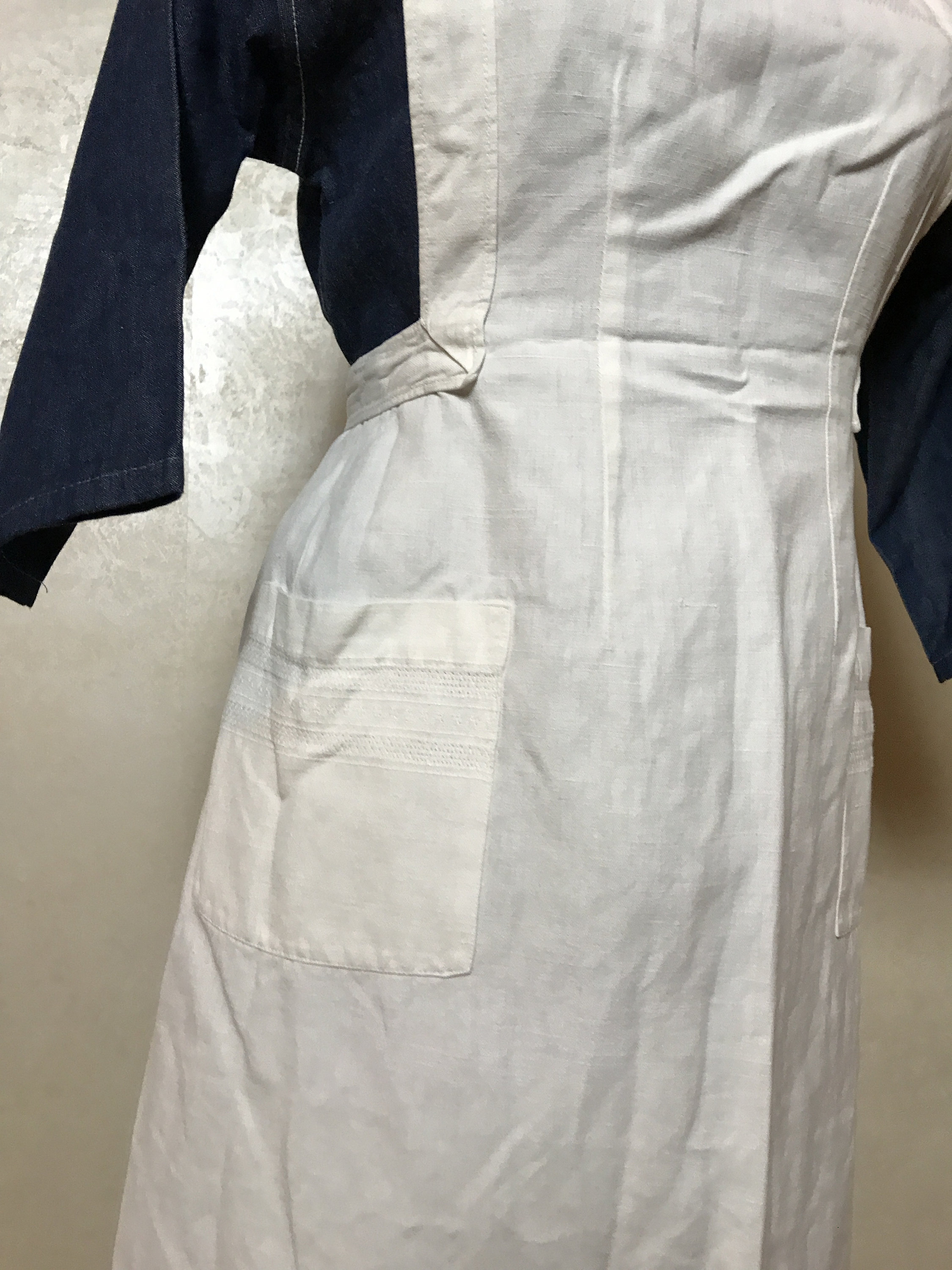 White Vintage 70s Apron Cotton Fabric Two Pockets Crossed - Etsy Canada