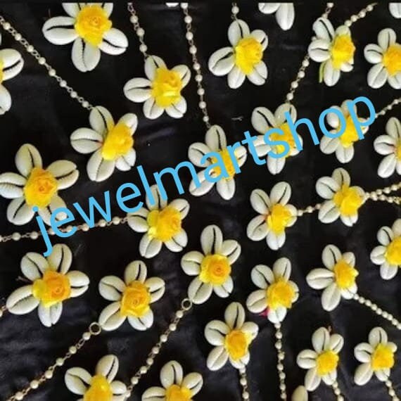 Flower Forehead Jewelry In Black
