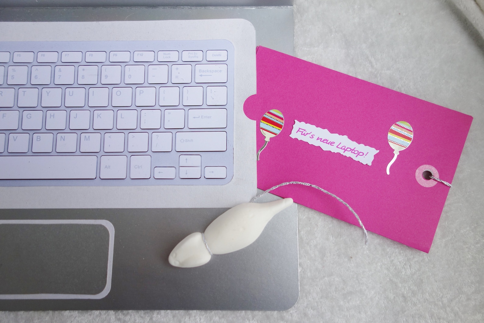 Gutschein/Geldgeschenk für's neue Laptop - Etsy.de