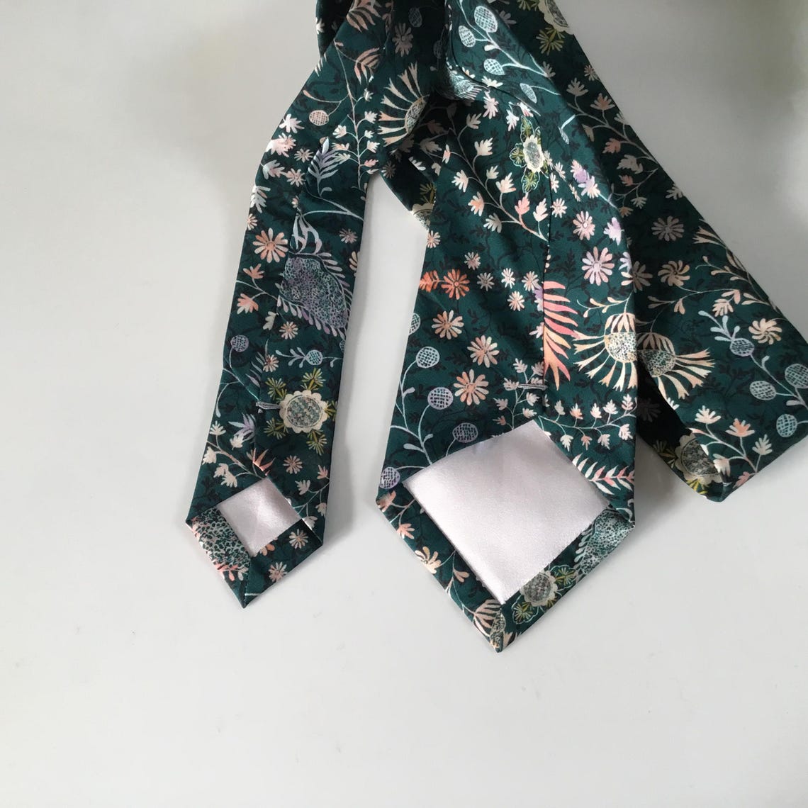 DIY Classic Necktie Sewing Pattern PDF File. - Etsy