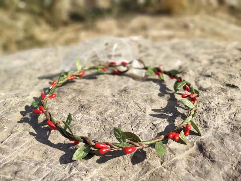 Wedding Bridal Headpiece Red Berry Crown Christmas Flower | Etsy