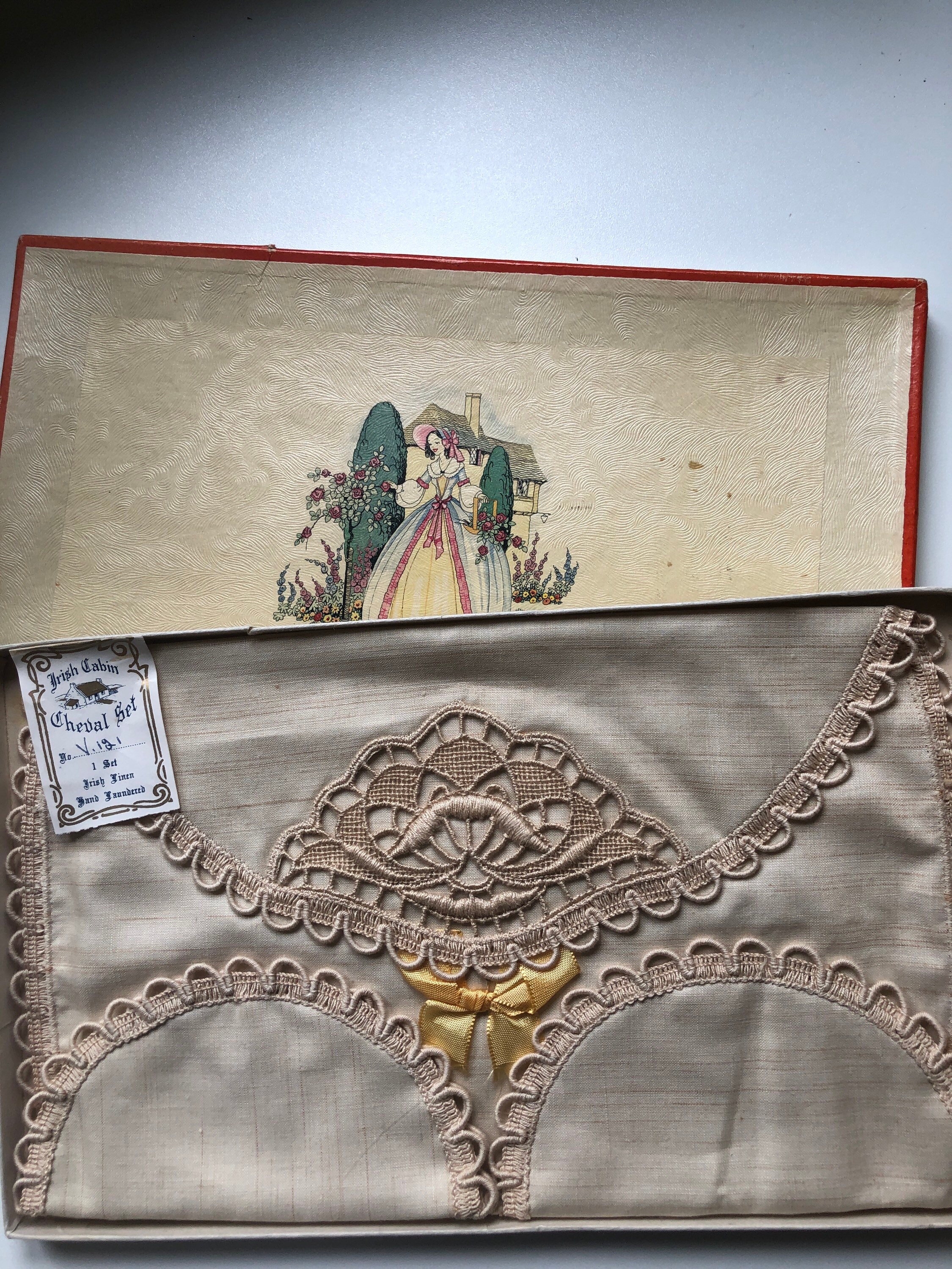 Irish Linen Cabin Cheval Set - Etsy