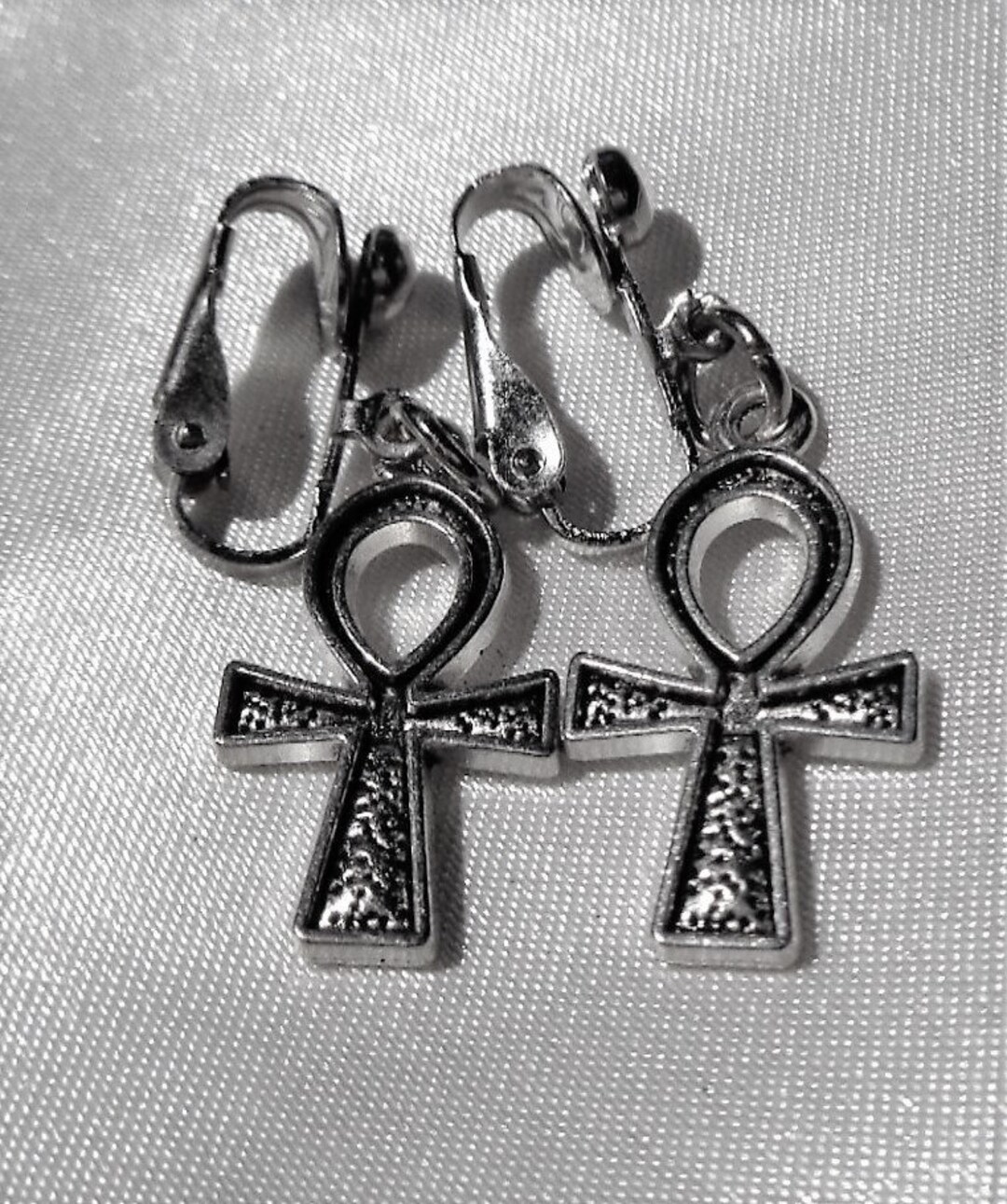 Silver Ankh Egyptian Ankh Vintage Style Textured Relief - Etsy
