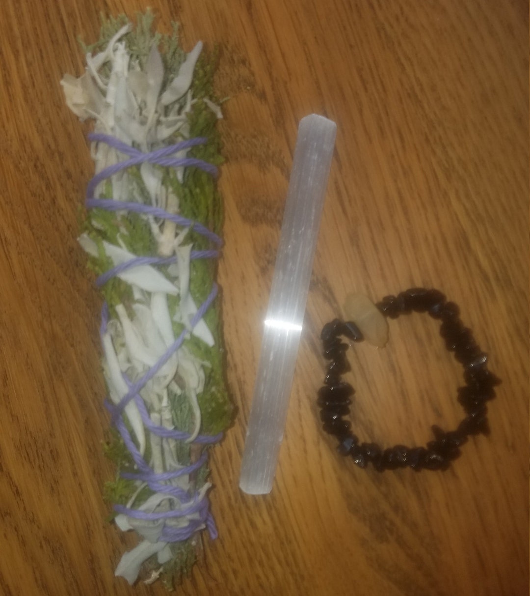 Spirit Cleansing Kit: Juniper Sage Smudge, Obsidian Bracelet, Selenite ...