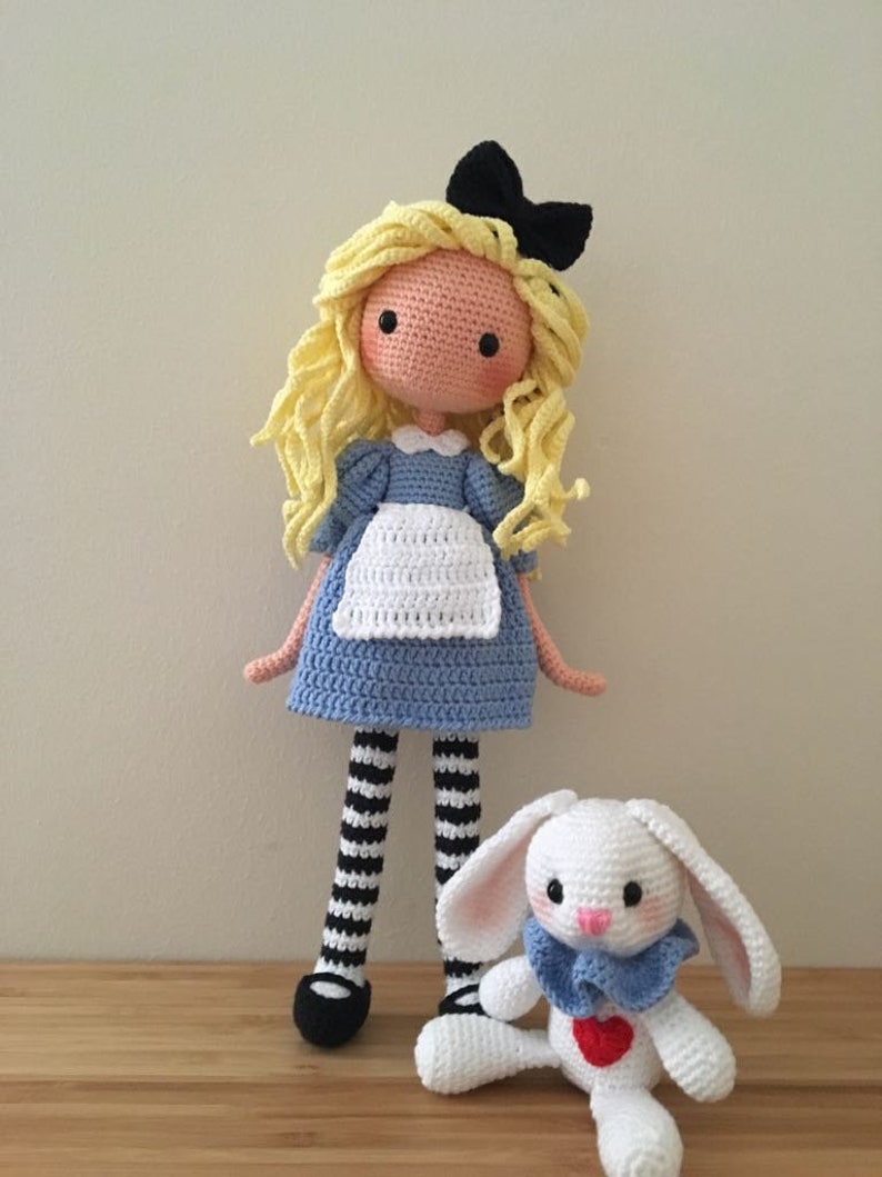 Crochet Pattern Alice In Wonderland Amigurumi Doll Pattern Etsy