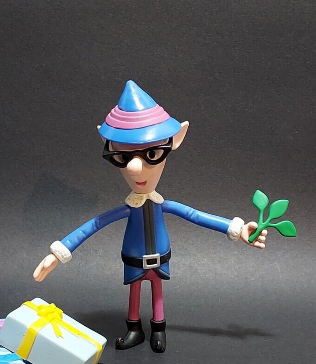 Rare Memory Lane 5 Inch Rudolph Tall Elf Hank With Mistletoe Glasses ...