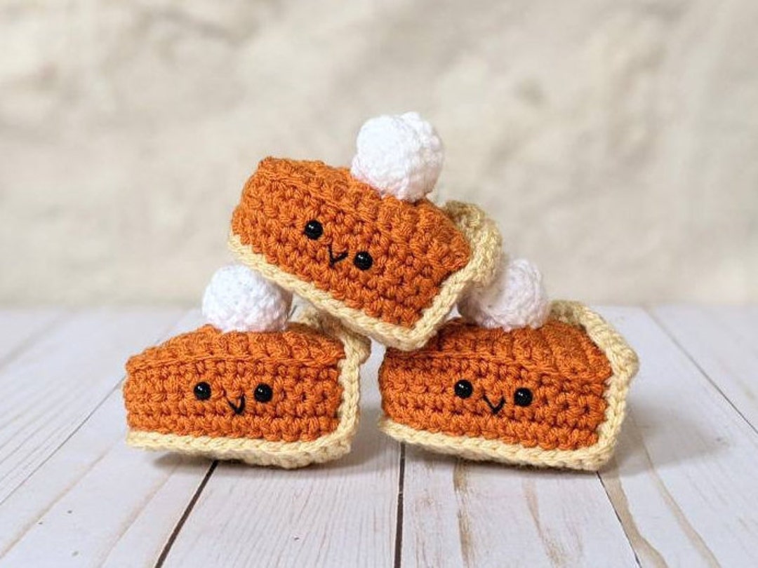 CROCHET PATTERN: Mini Pumpkin Pie Play Food Plush, Thanksgiving ...