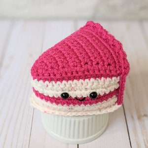 CROCHET PATTERN: Birthday Cake Slice Play Food, Amigurumi Downloadable ...