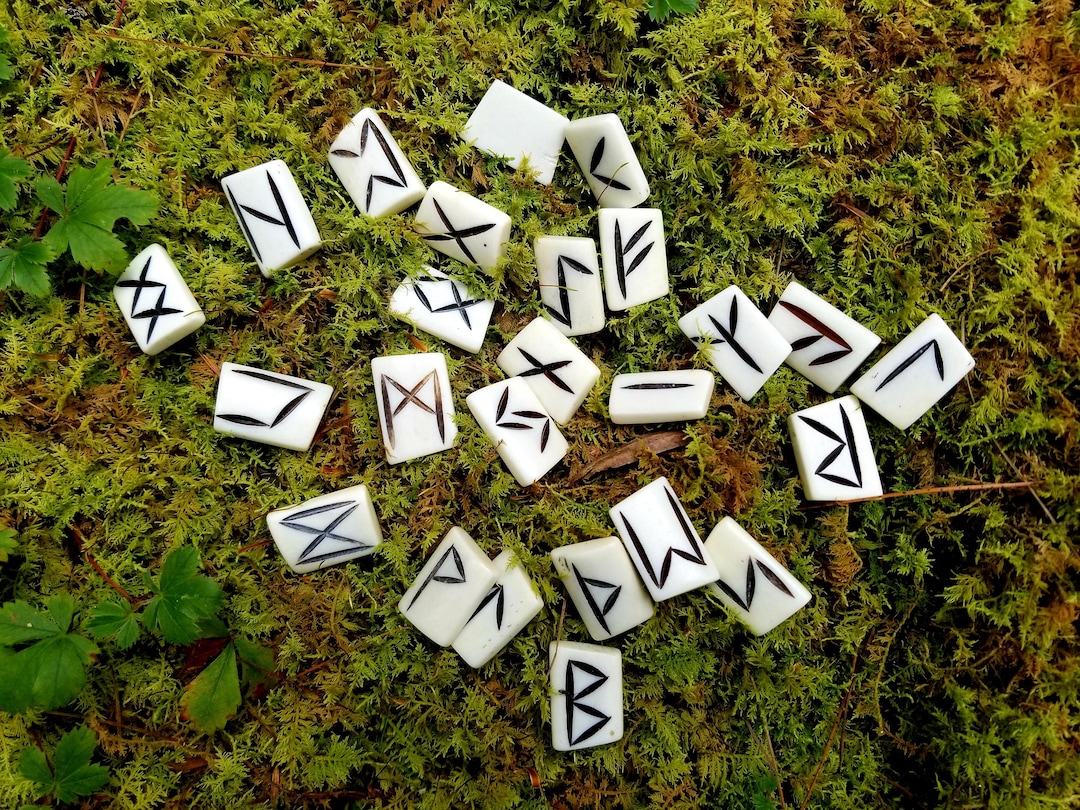 Bone Rune Set - Etsy