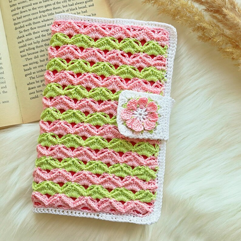 Crochet Book Cover Pattern PDF Fan Pattern of Journal Cover With Flaps ...