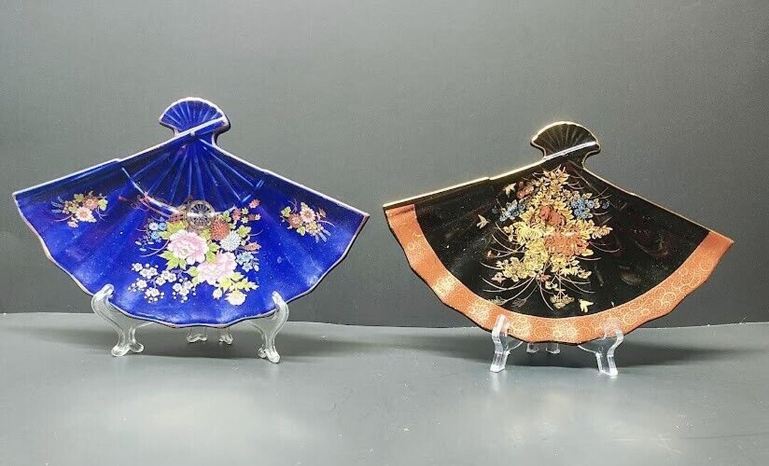 Vintage Japan Fan Dish Plate Cobalt Blue Flowers & Black/red Flowers 10 ...