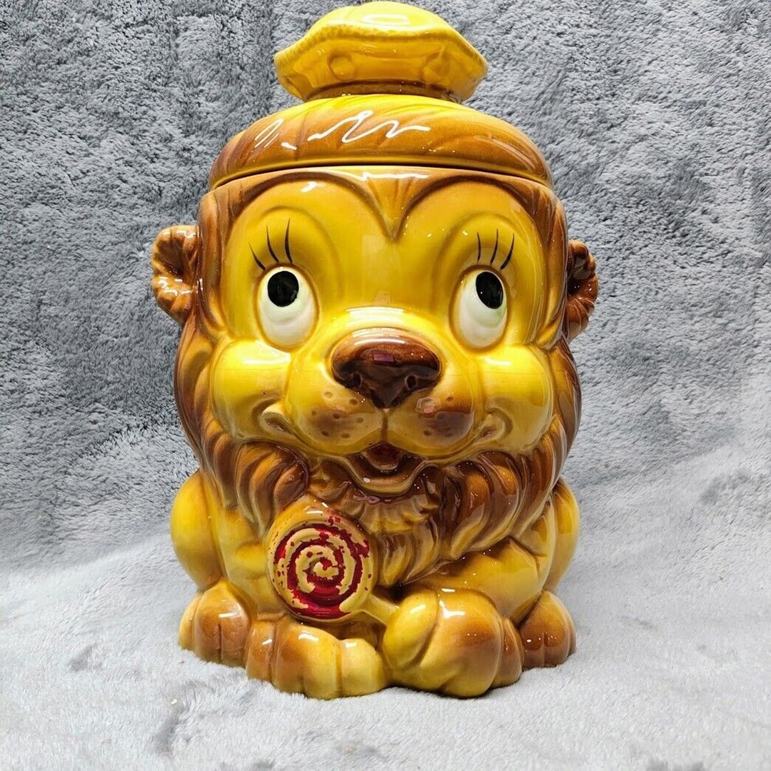 Vintage Lion King Cookie Jar, Red Lollipop Crown Japan - Etsy