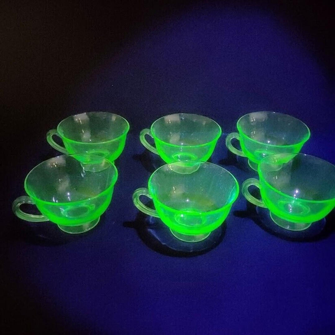 Set of 6 - Vintage Uranium Glass Coffee/tea Cups ( No Chips or Cracks ...