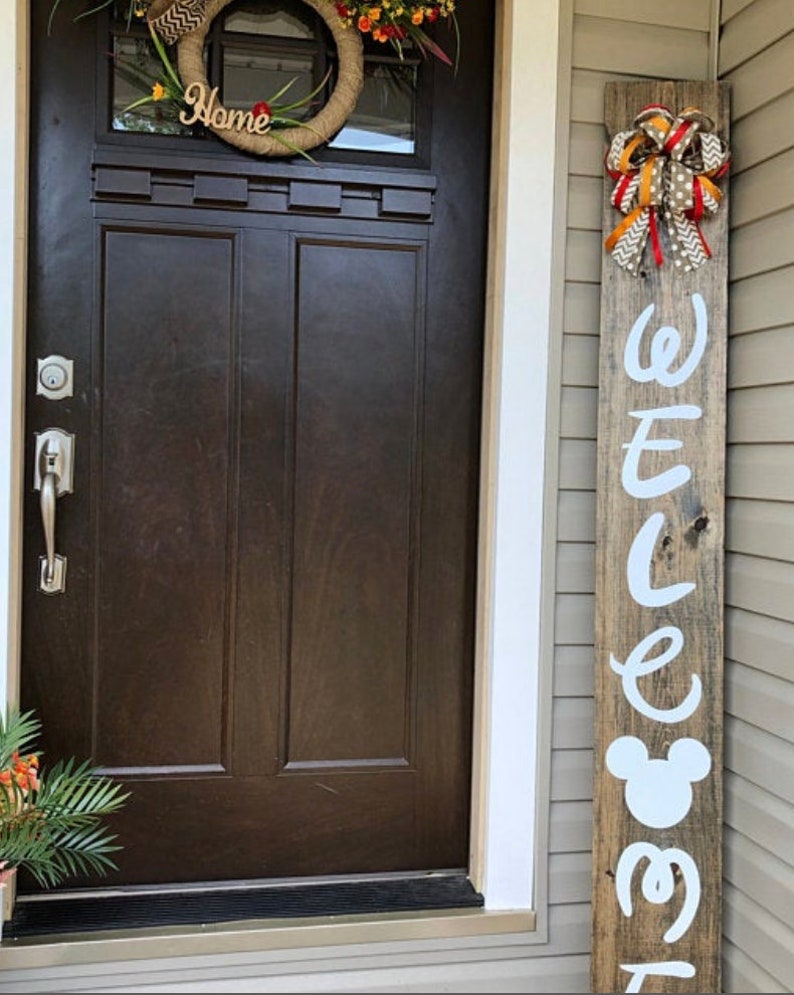 DIY Disney Welcome Porch Sign With Mickey Mouse Head, Disney Sign ...