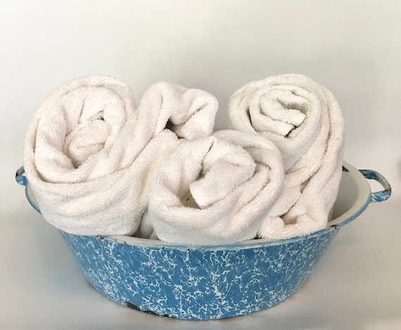 Vintage Large 20 1/4 Chippy Blue & White Graniteware - Etsy