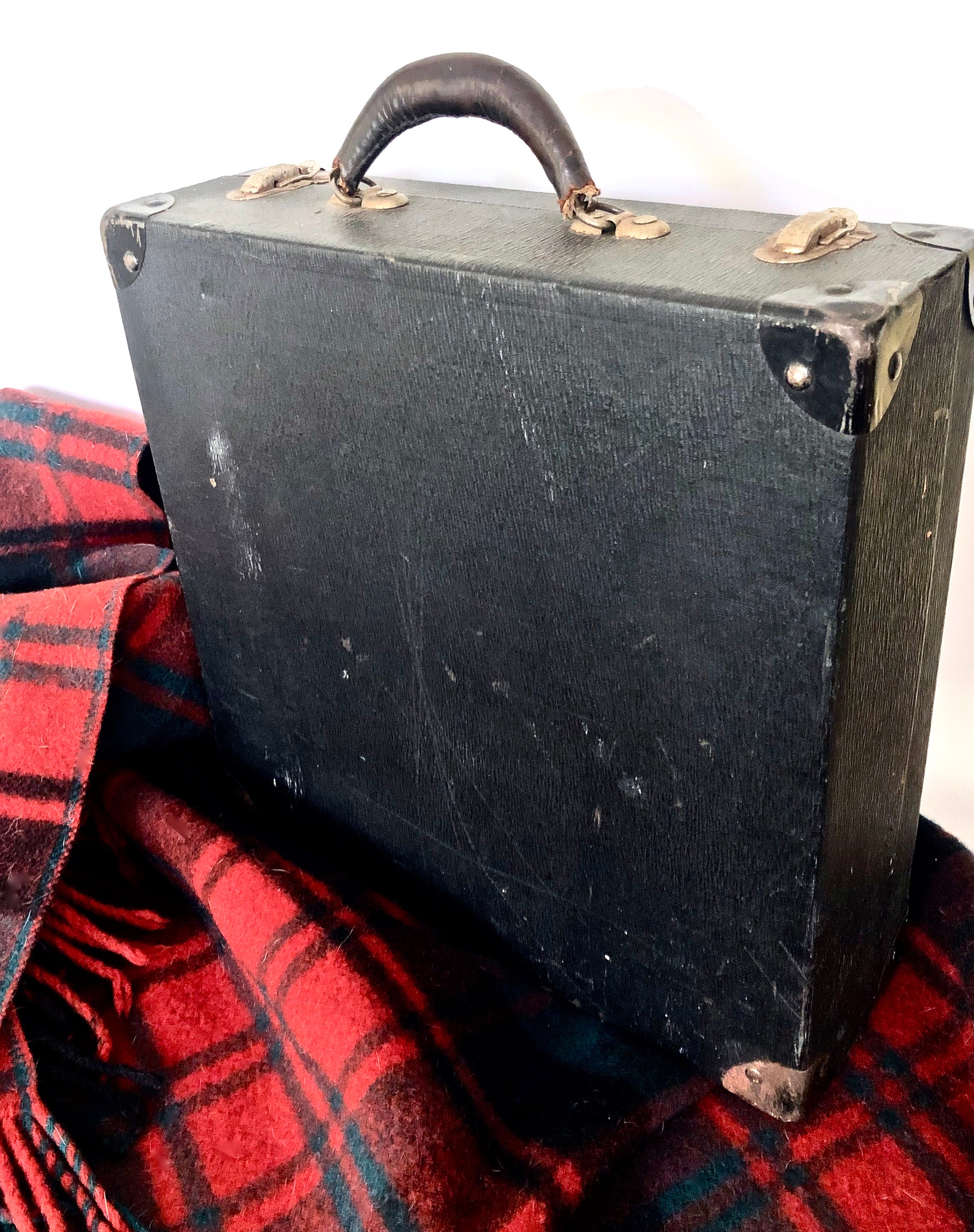 Mid Century Picnic Set / Hard Sided Carrying Case / Vacuum Bottles ...