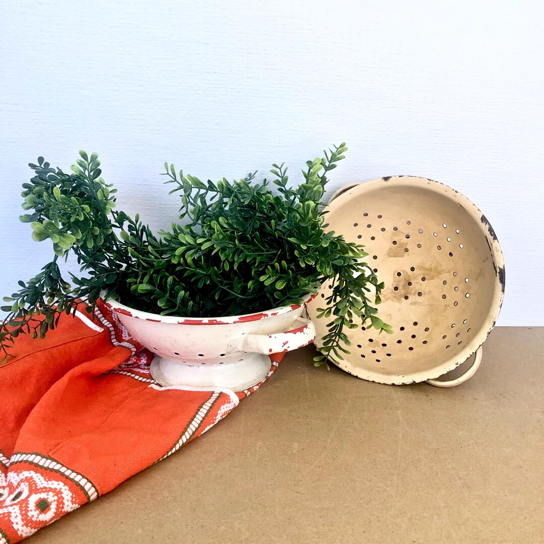 Enamel Colanders / Rustic Kitchen Decor / Chipped Enamel Strainer ...
